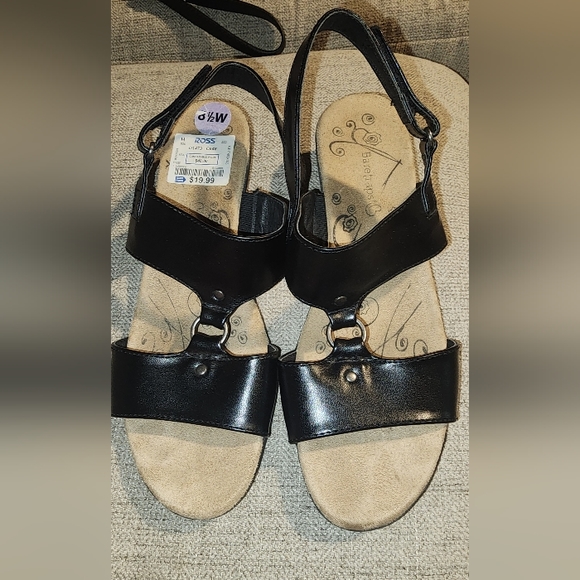 BareTraps | Shoes | New Baretraps Sz 85 W Black Strappy Synthetic Women ...